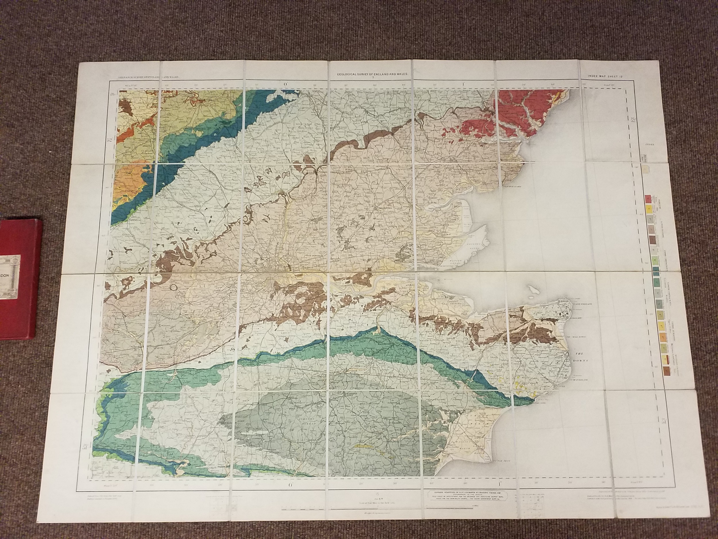 Lot 169 - Folding Maps. A mixed collection of 30 maps,