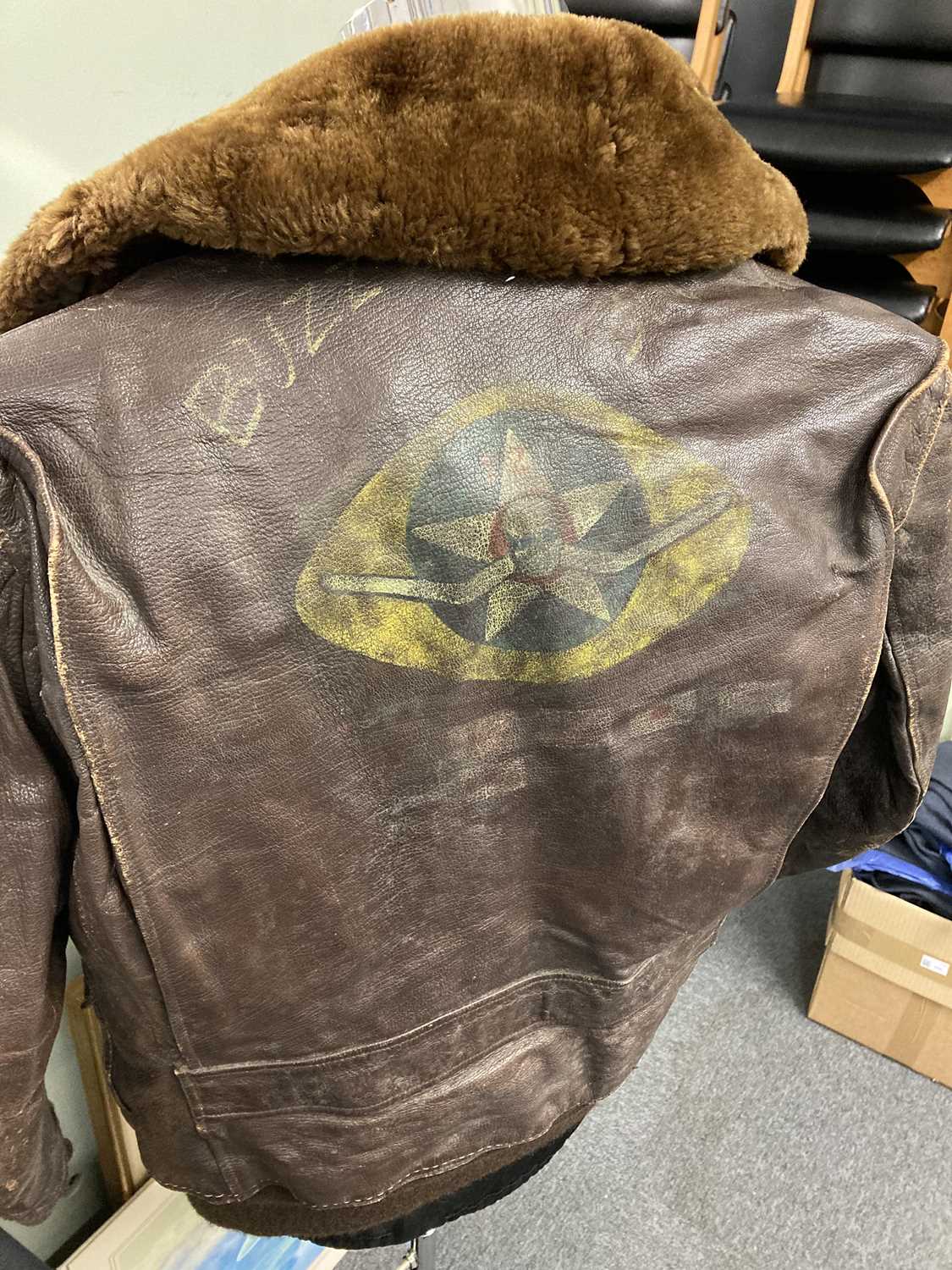 Lot 222 - Flying Jacket. A WWII USMC M.422A flying