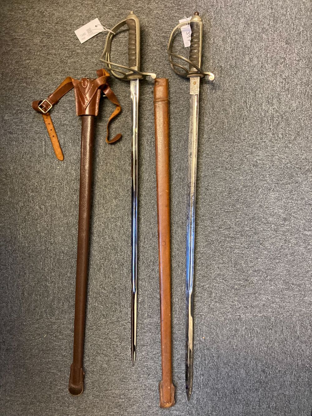 Lot 397 - Swords. A WWI Royal Artillery officer's