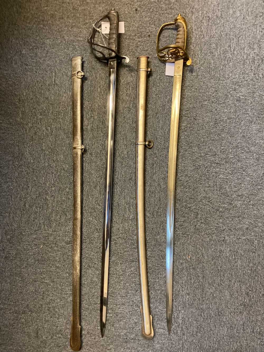 Lot 391 - Swords. A Victorian 1845 pattern infantry