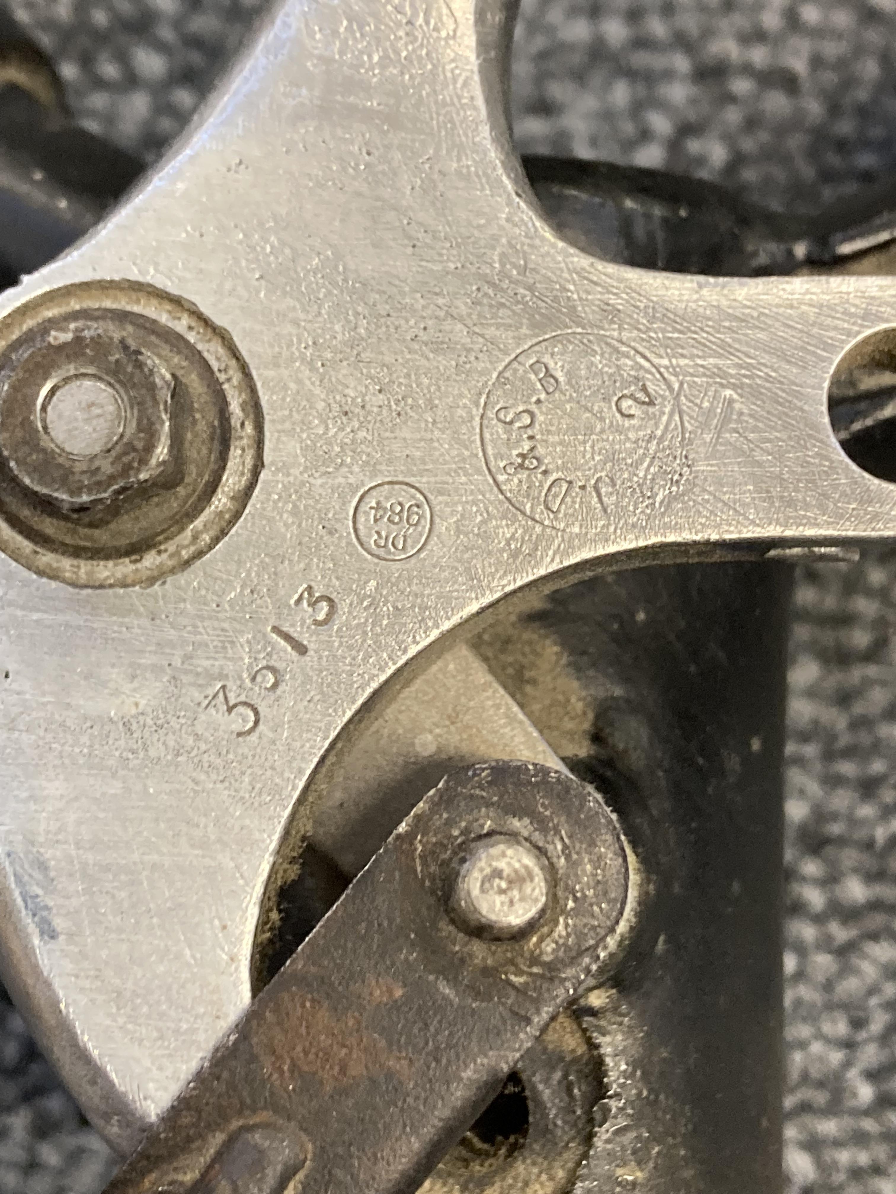 Lot 91 - Spade Grip. A WWII hurricane spade grip