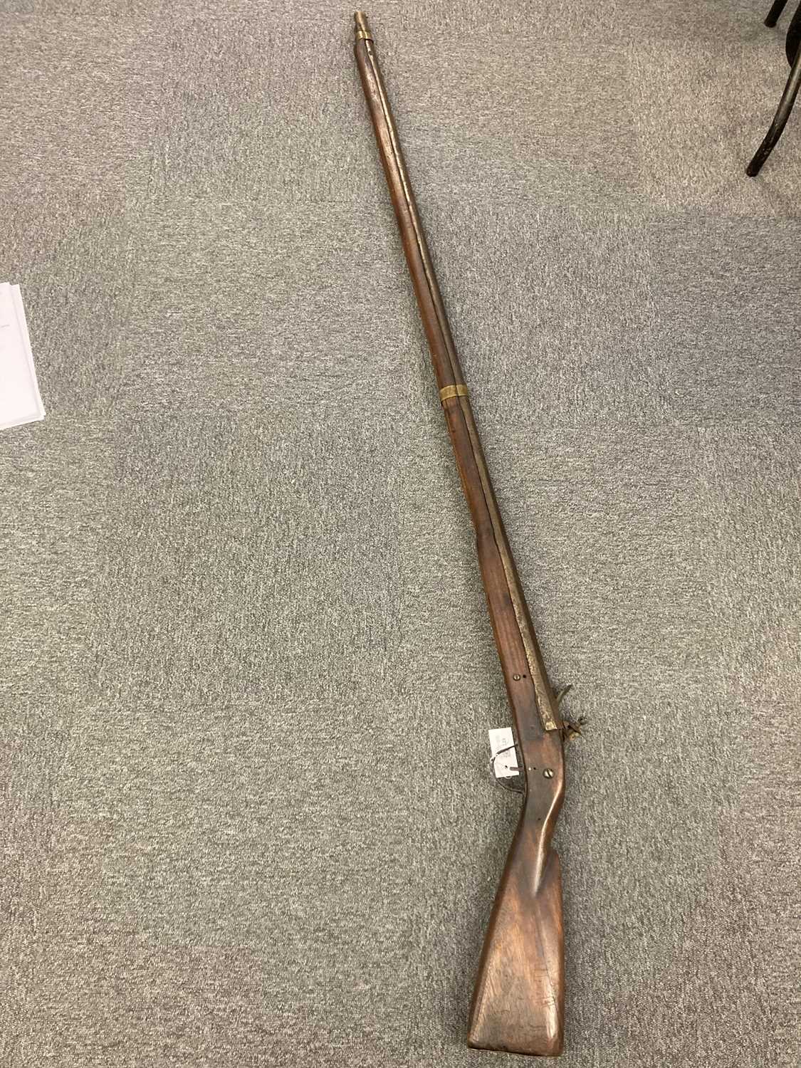 Lot 329 - Gun. A 19th-century flintlock musket,