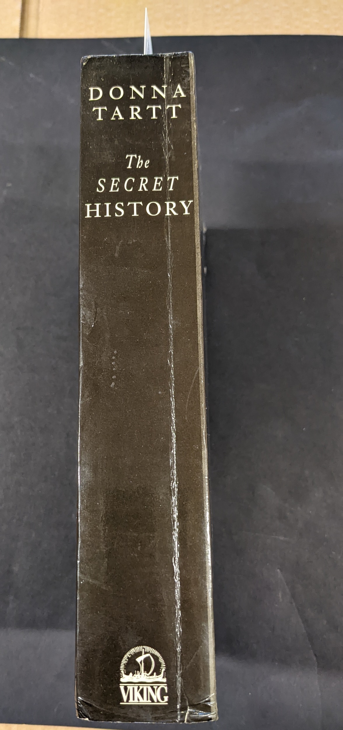 Lot 969 - Tartt (Donna). The Secret History,