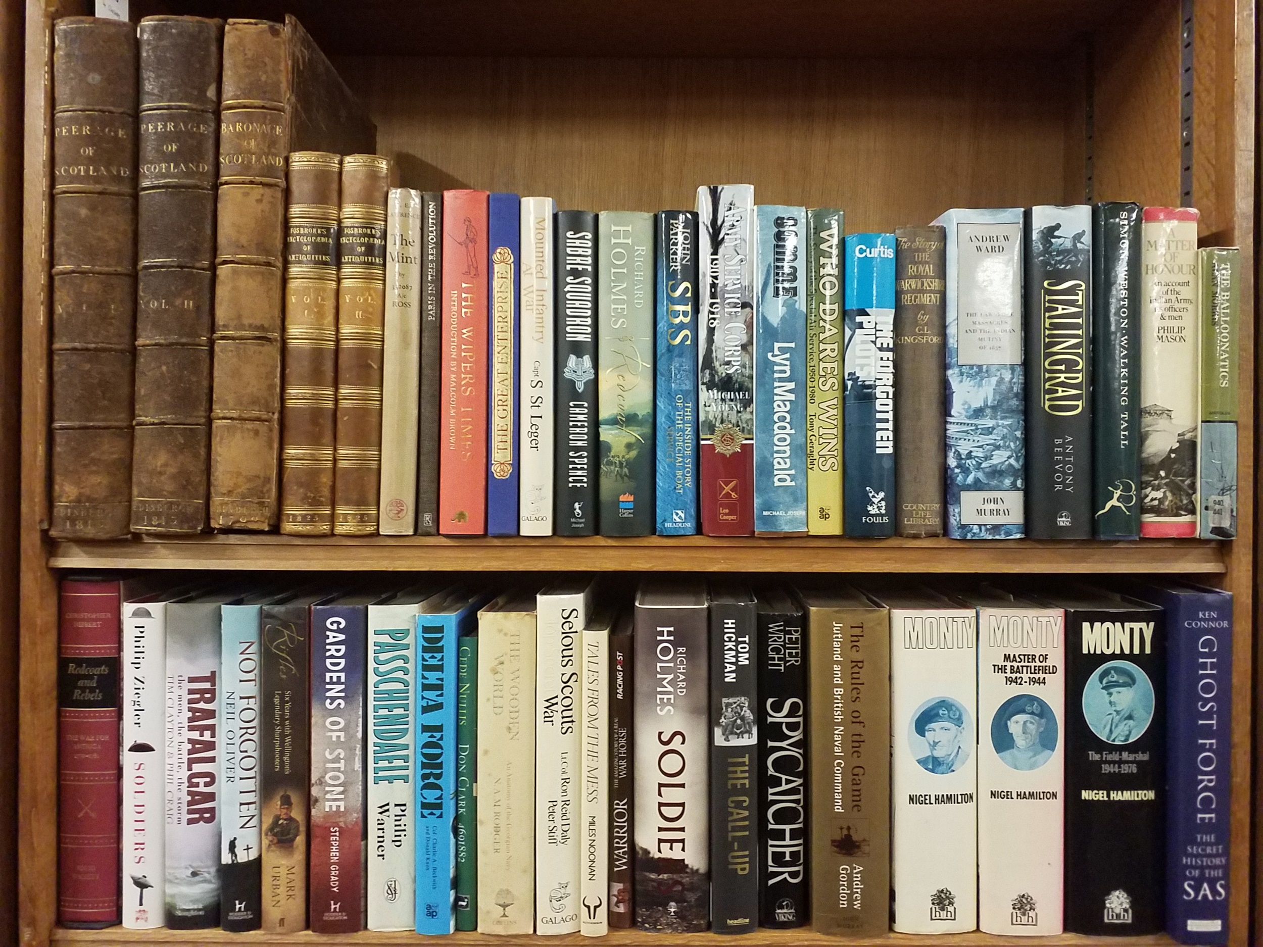 Lot 430 - History & Military. A collection of history