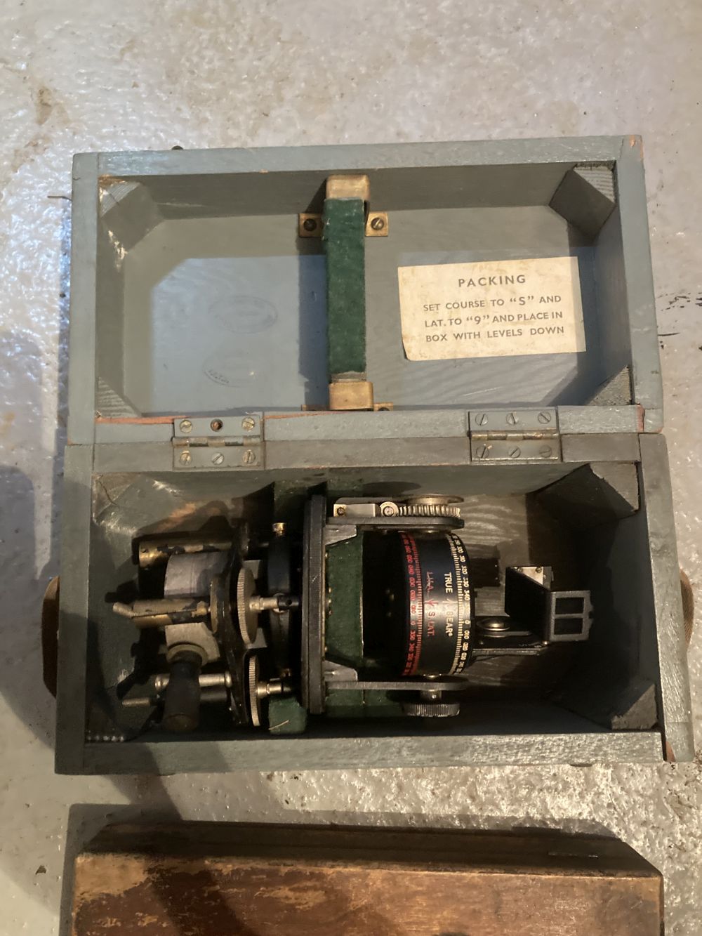 Lot 521 - Astro Compass. WWII RAF Astro Compass Mk II