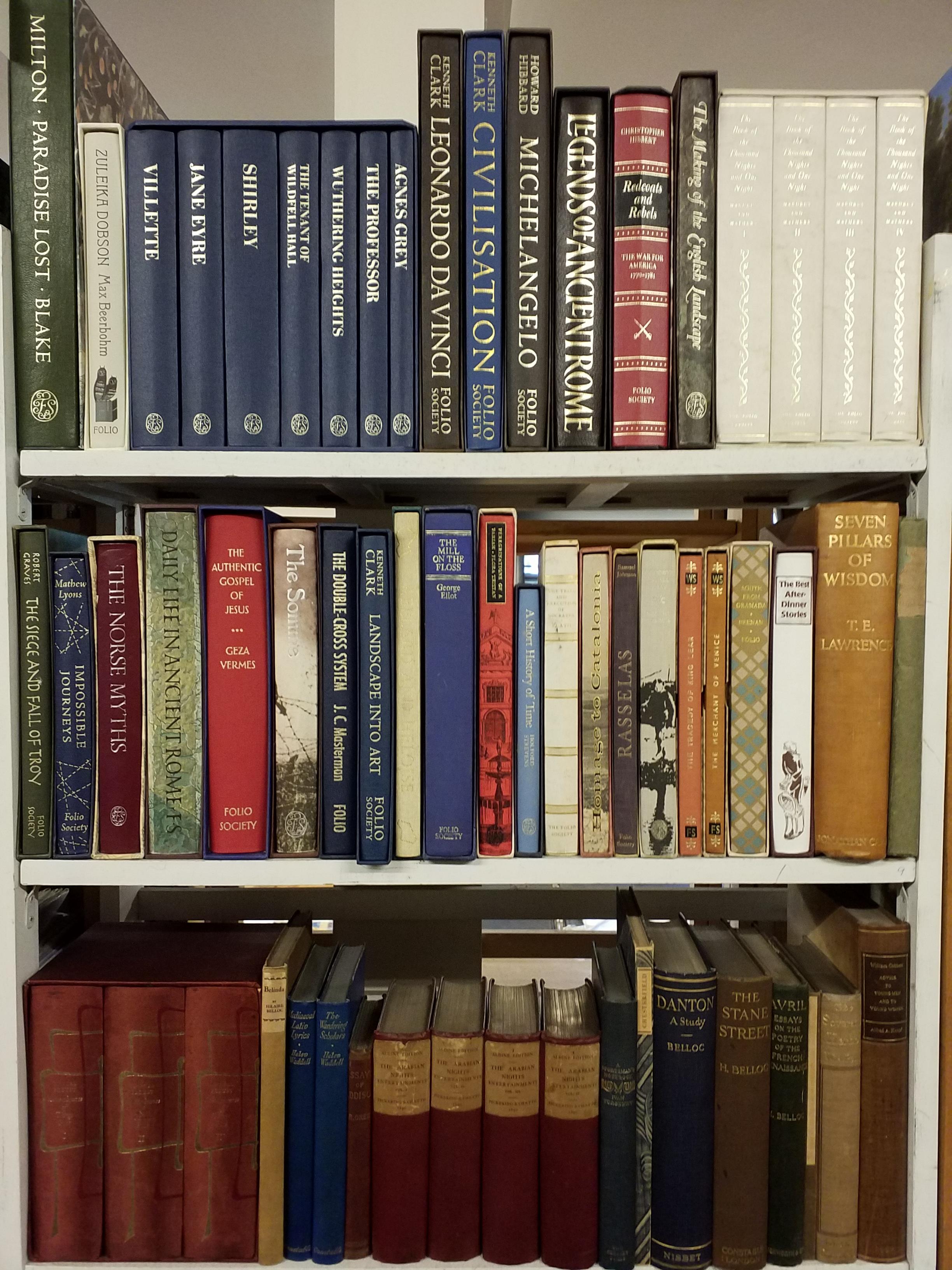 Lot 429 - Literature. A large collection of modern