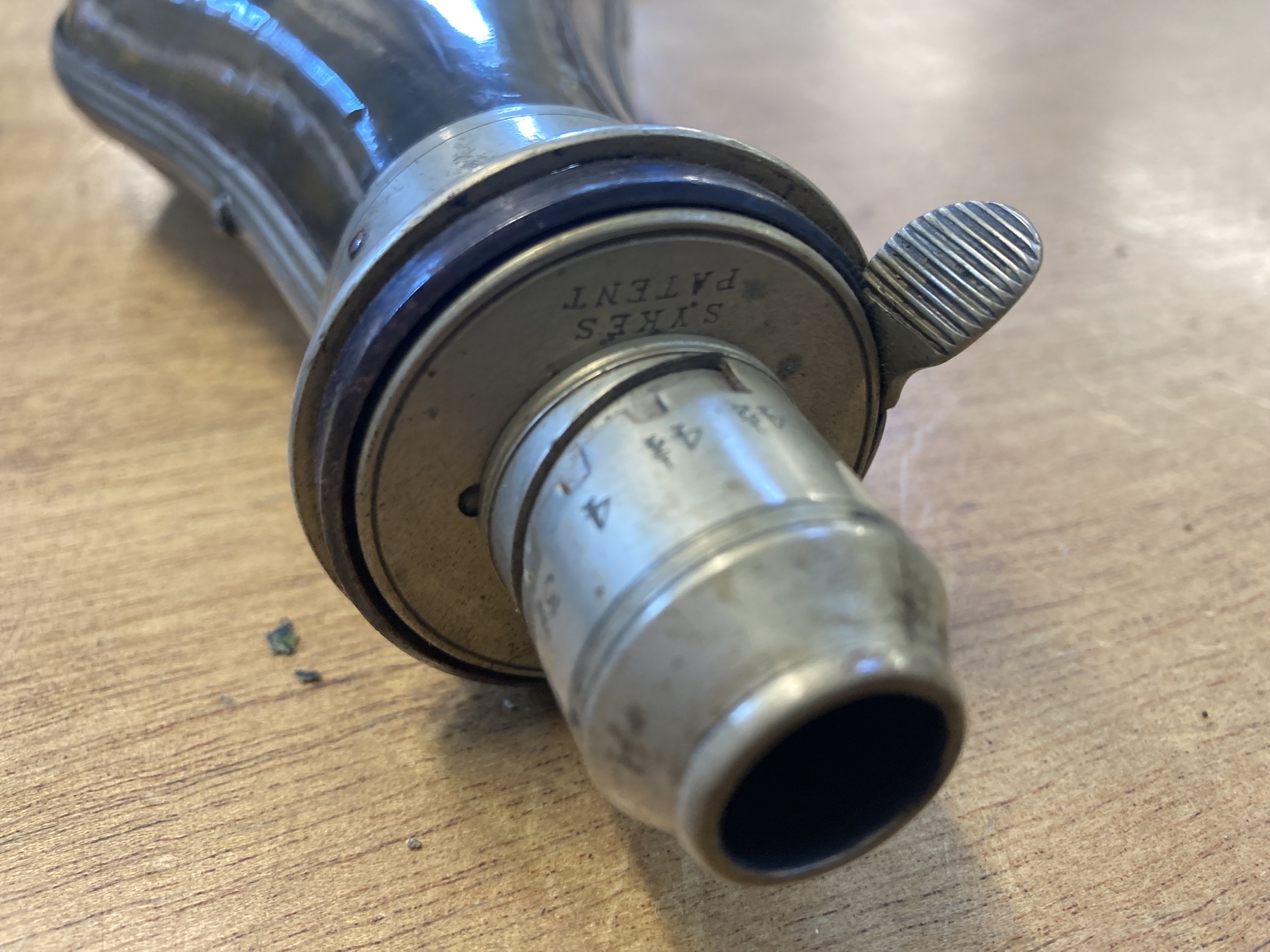 Lot 164 - Powder Flask. A Victorian Sykes Patent