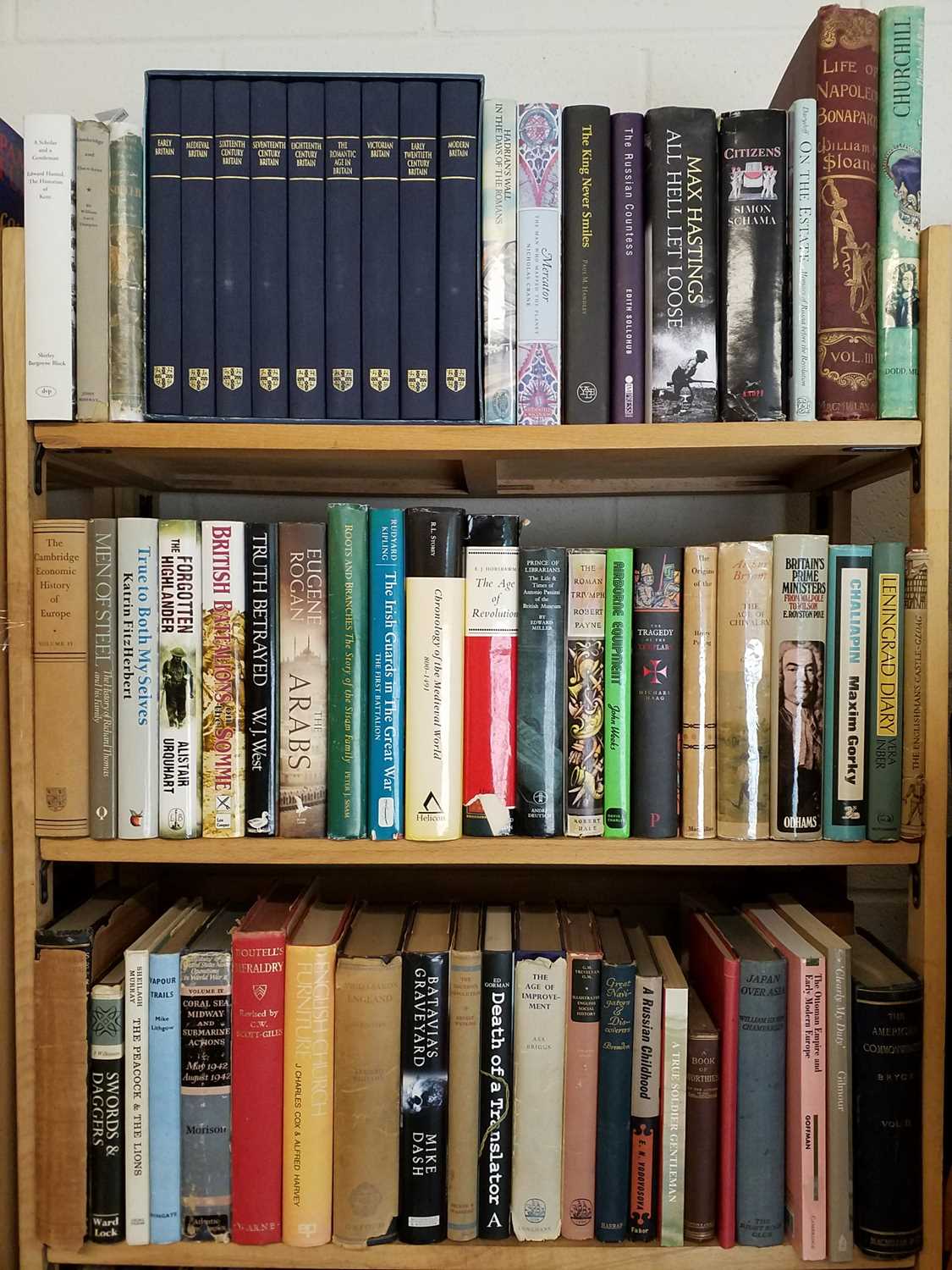 Lot 465 - History. A large collection of modern