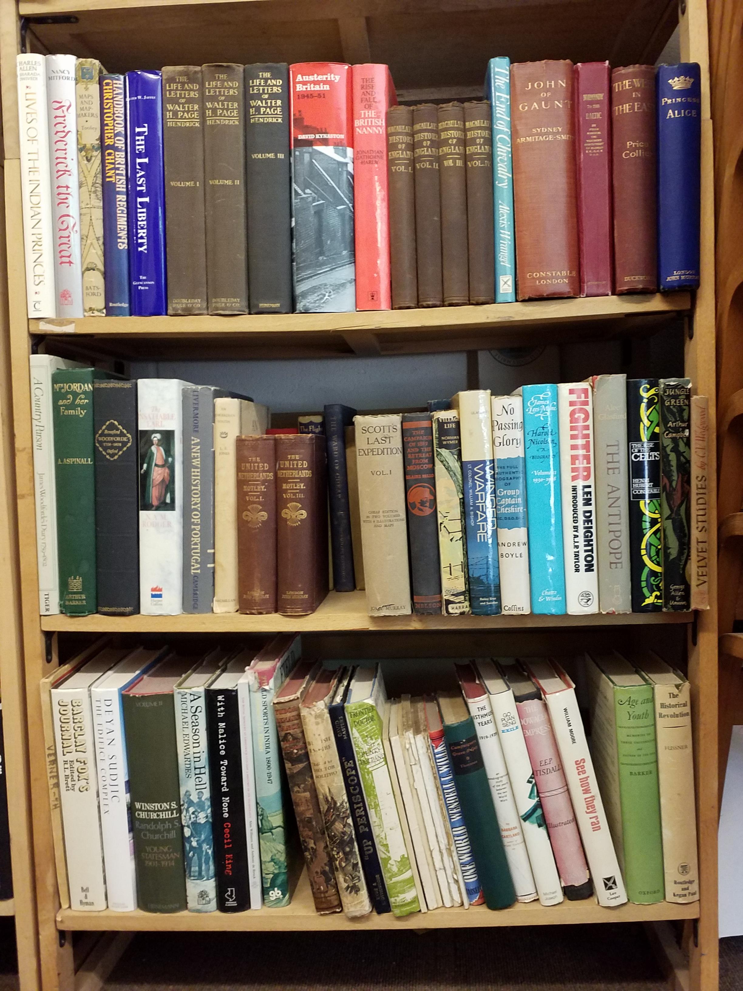 Lot 465 - History. A large collection of modern