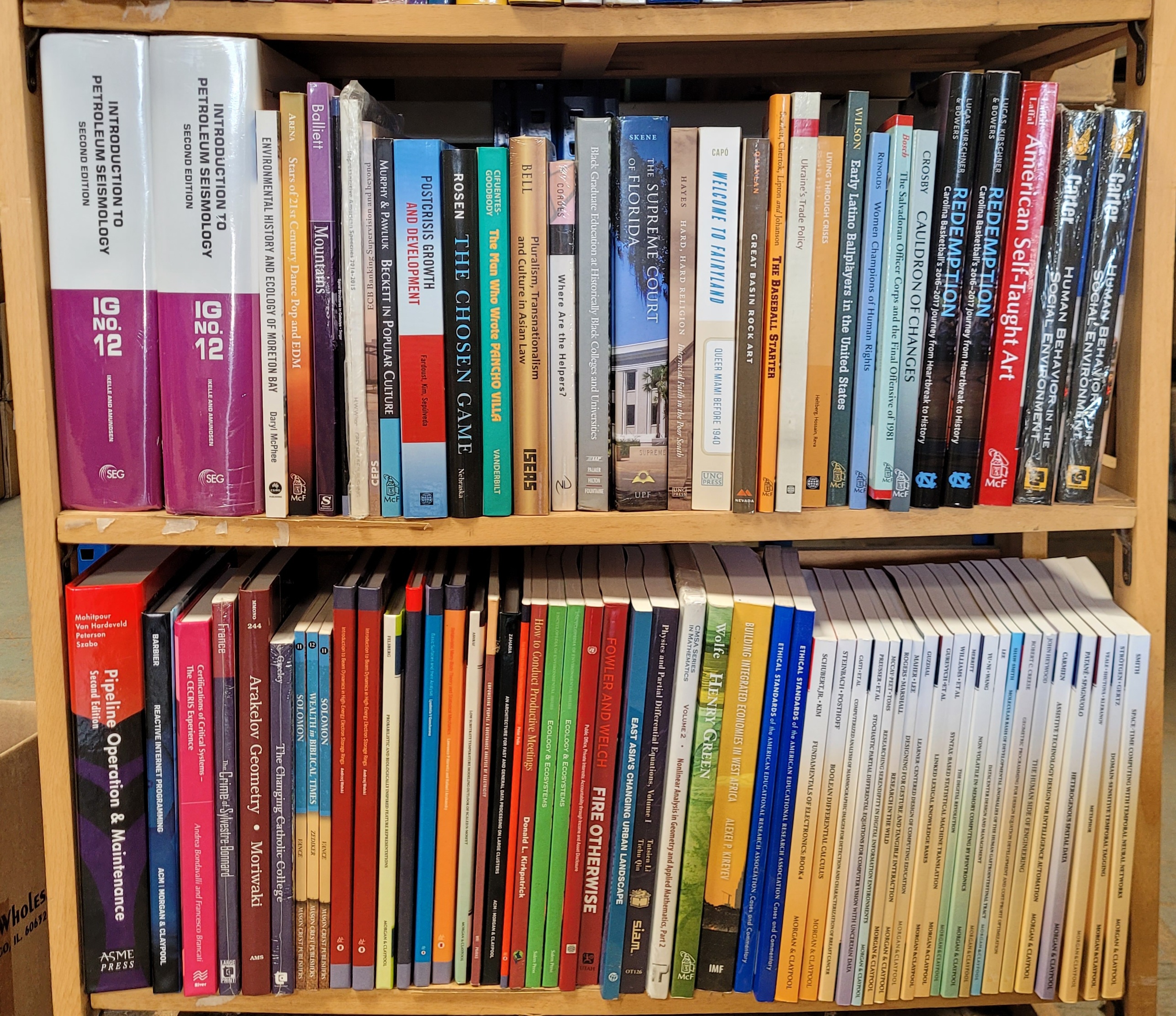 Lot 506 - Modern Academic. A large collection of