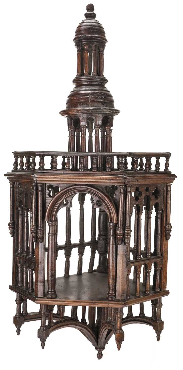 Lot 210 - Wall Bracket. An 18th century gothic oak