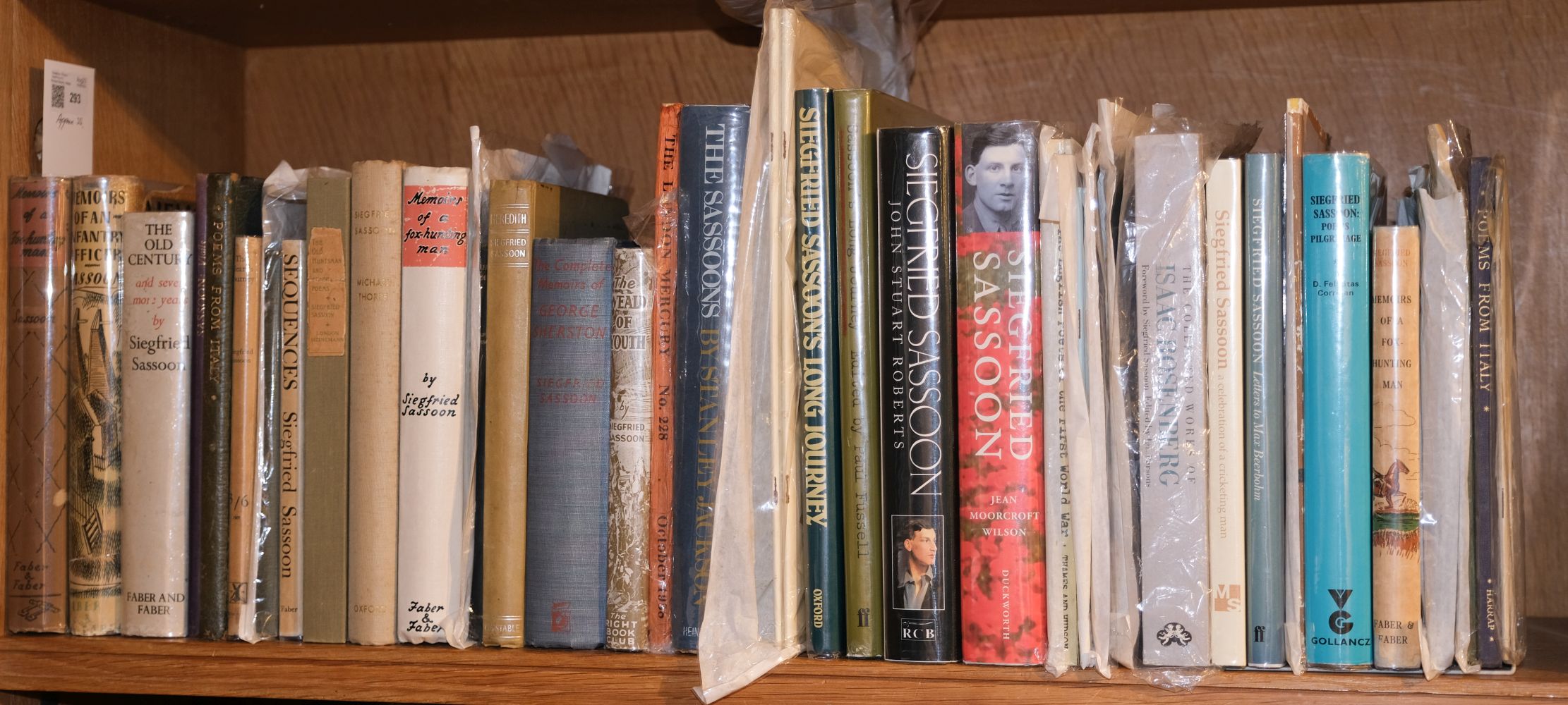 Lot 293 - Sassoon (Siegfried) Memoirs of a Fox-Hunting