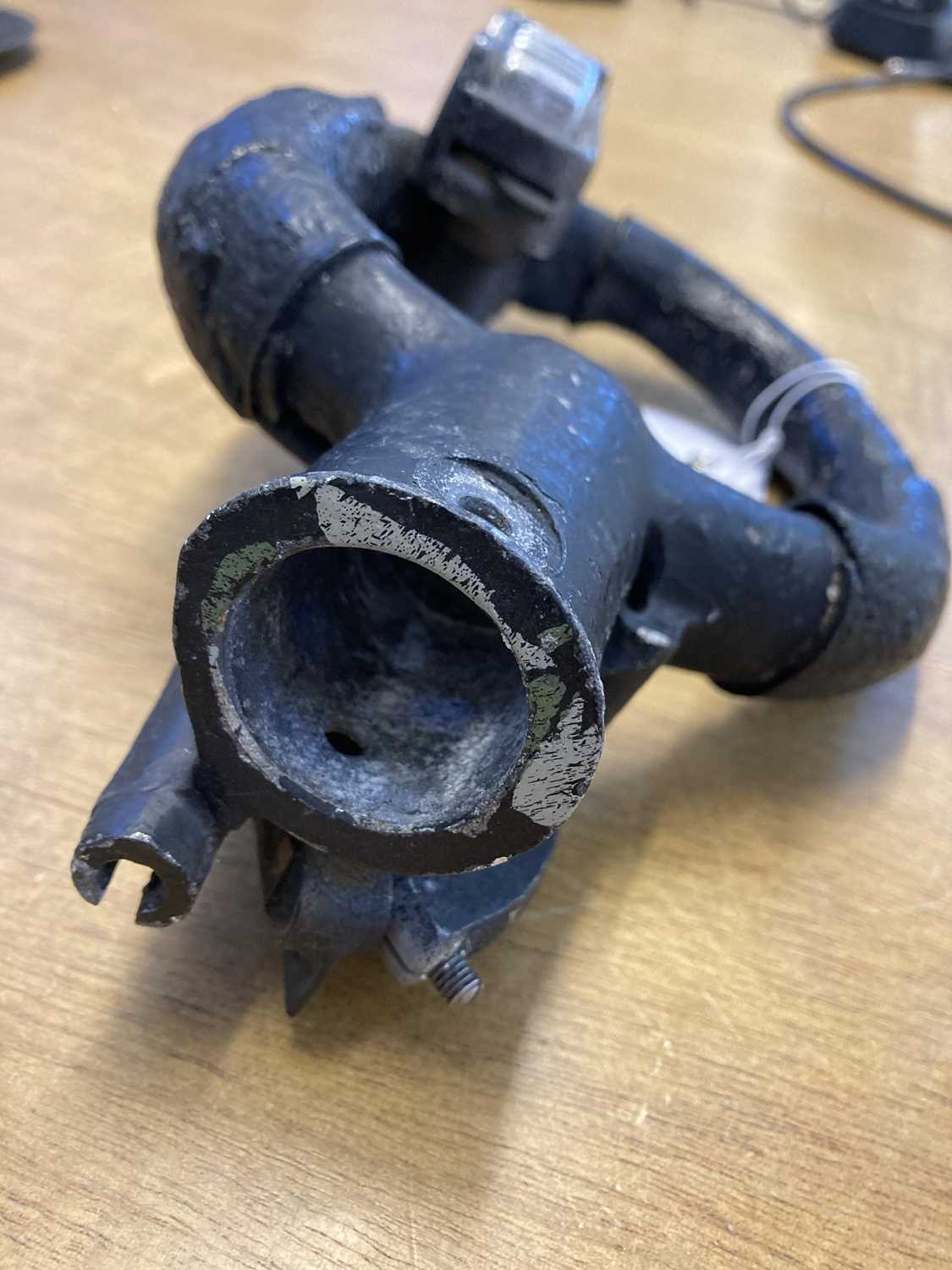 Lot 216 - Spade Grip. WWII Spitfire / Seafire spade