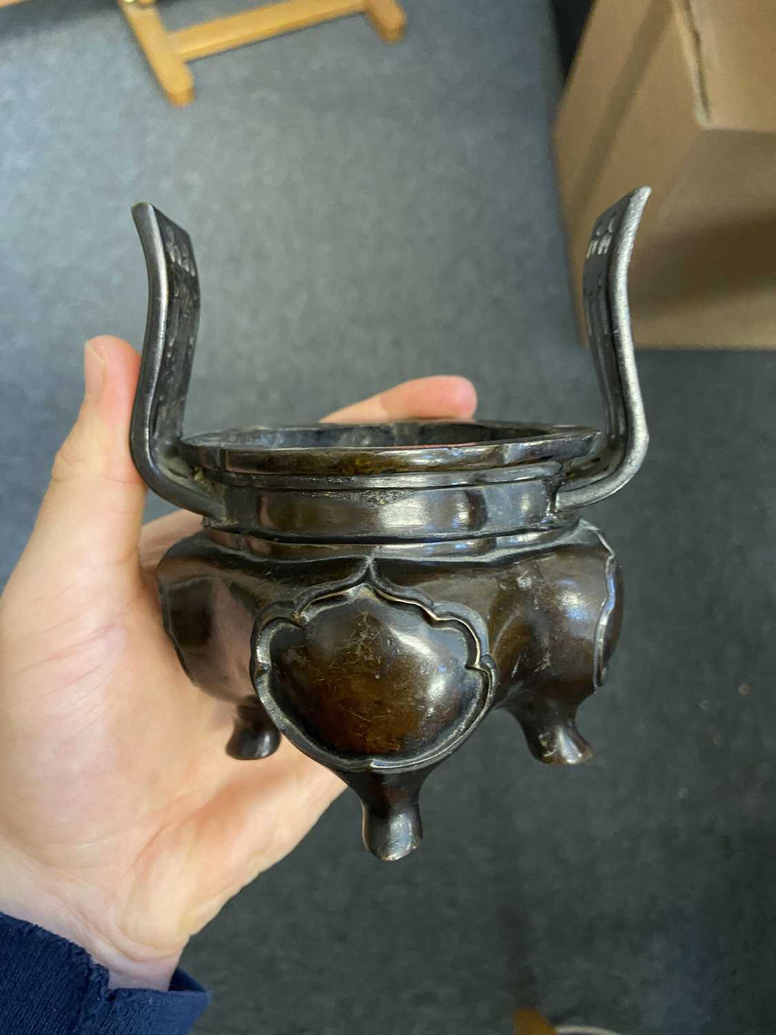 Lot 109 - Koro. Japanese bronze koro (incense burner),