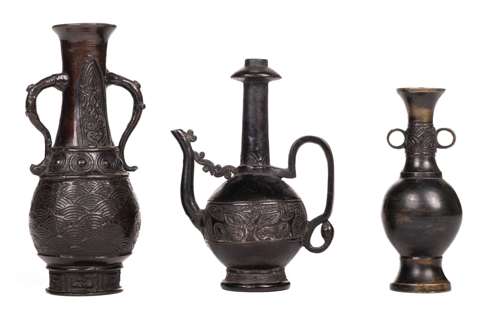 Lot 79 - Vessels. A collection of Chinese Scholar’s