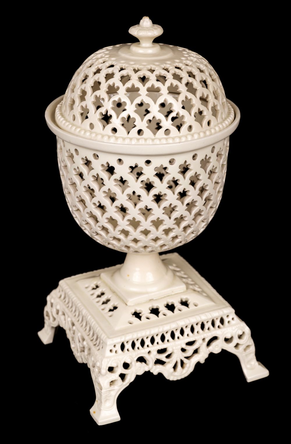 Lot 370 - Leeds Pottery. A Leeds pierced creamware