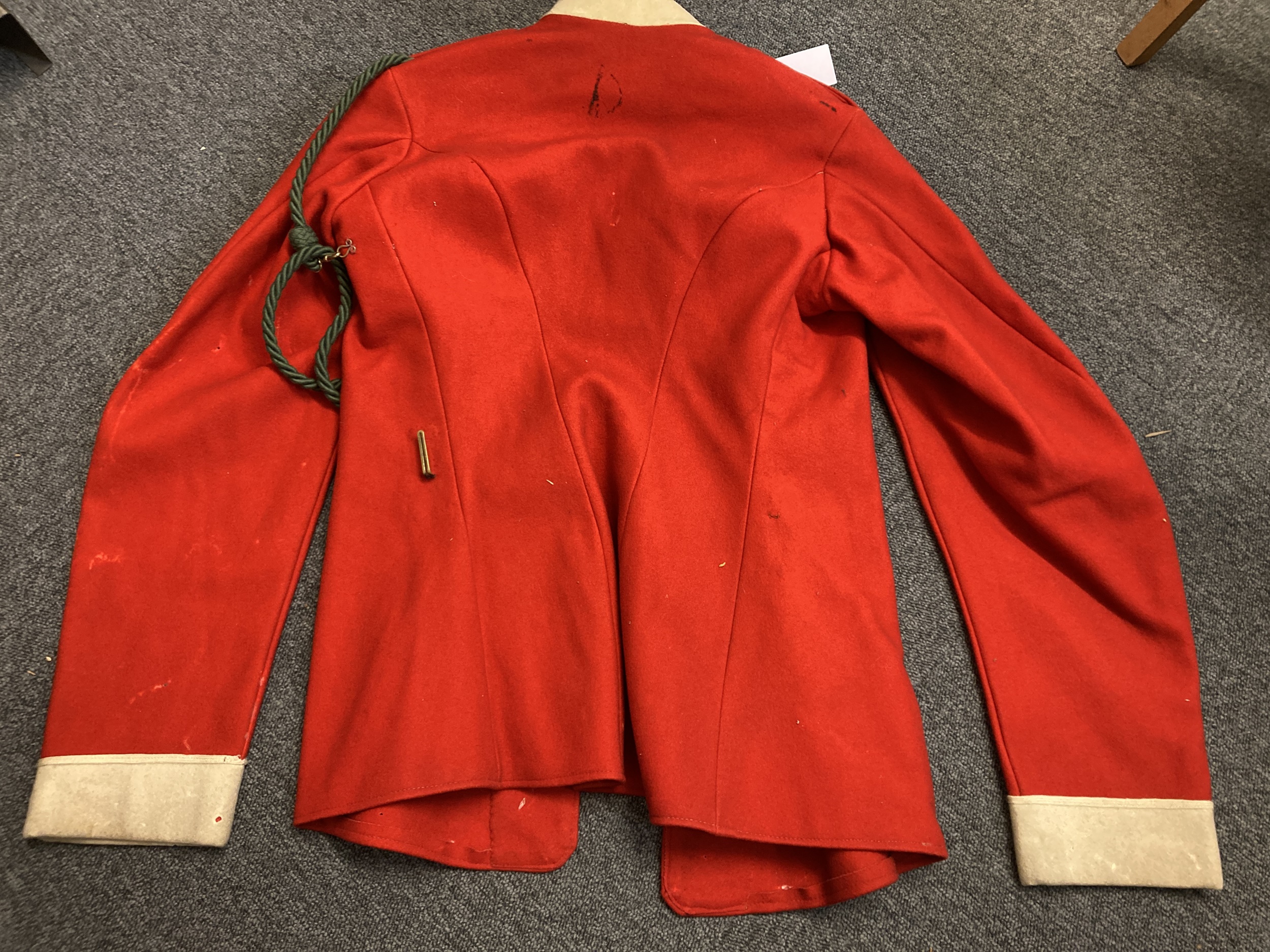 Lot 355 - Boer War period scarlet tunic, of the 5