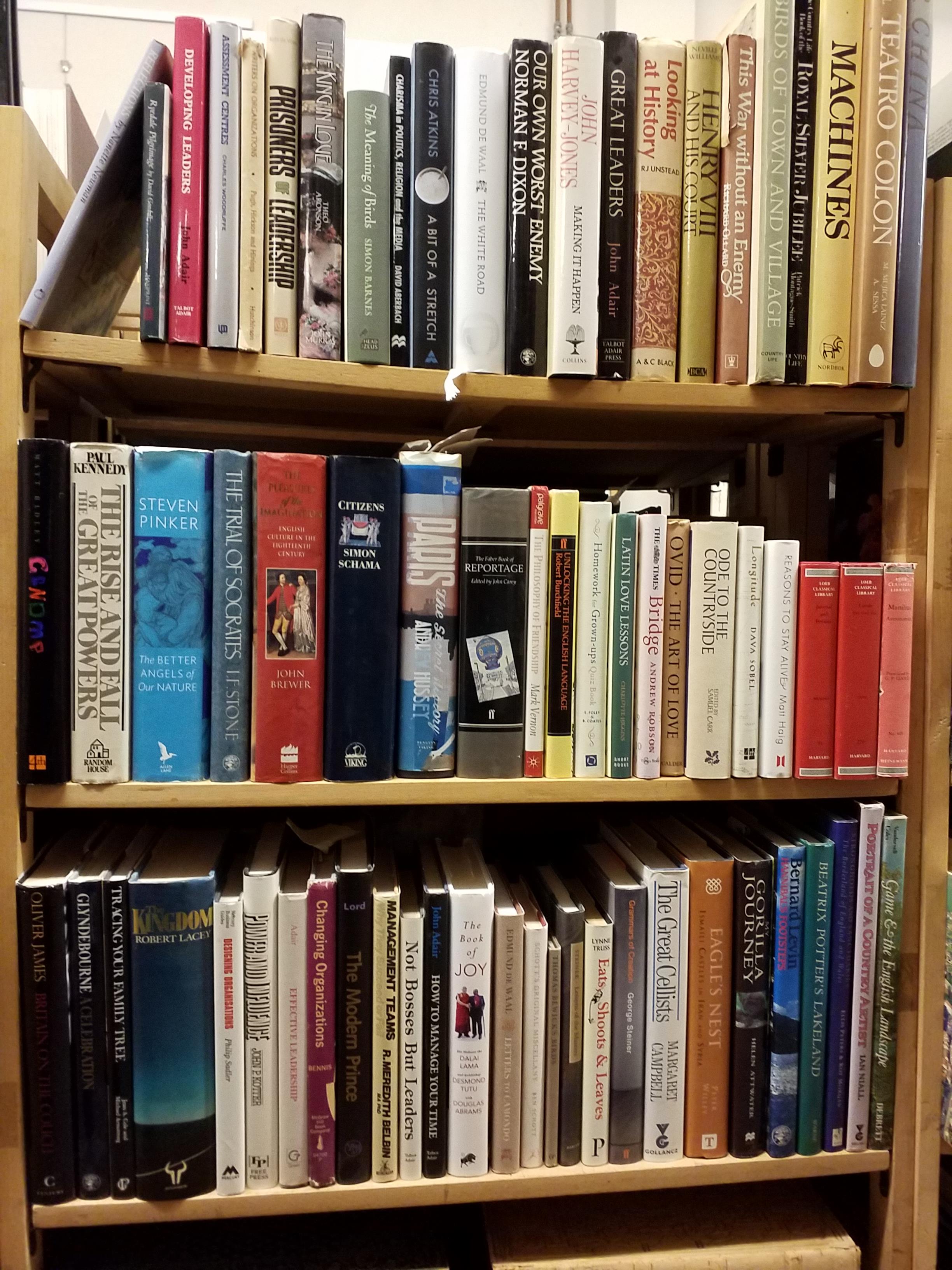 Lot 416 - History. A large collection of history