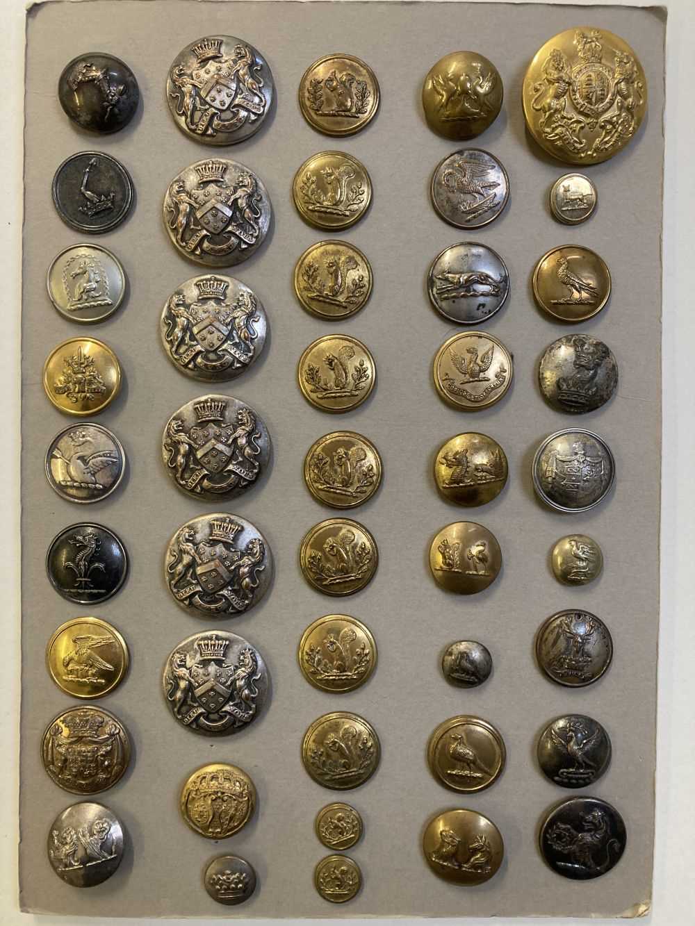 Lot 661 - Livery Buttons. A collection of 224 livery