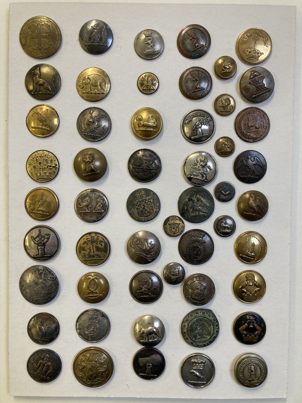 Lot 661 - Livery Buttons. A collection of 224 livery