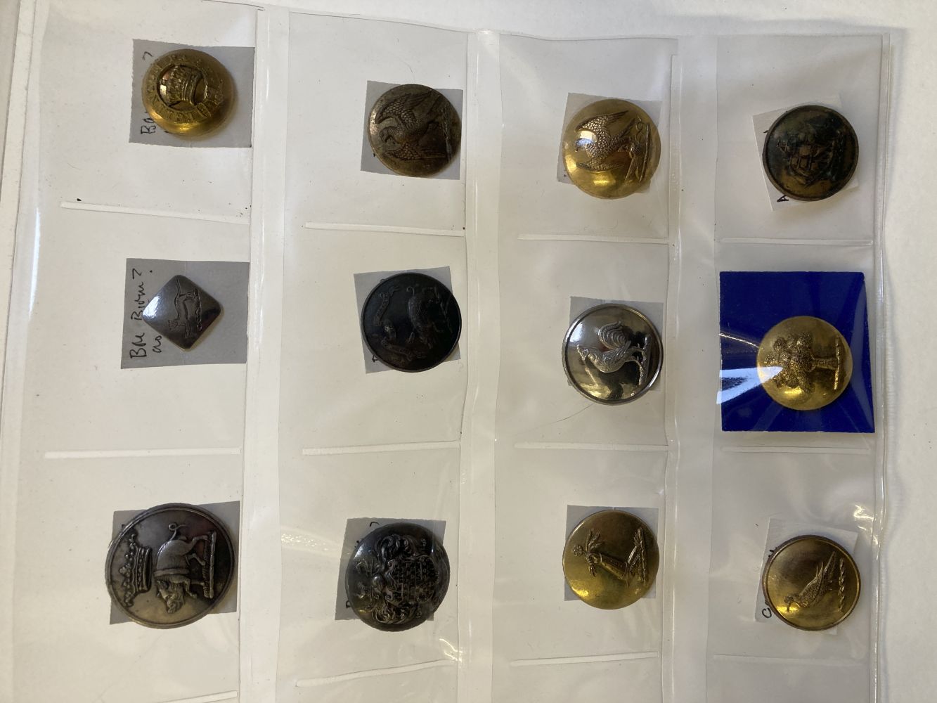 Lot 659 - Livery Buttons. A collection of 132 livery