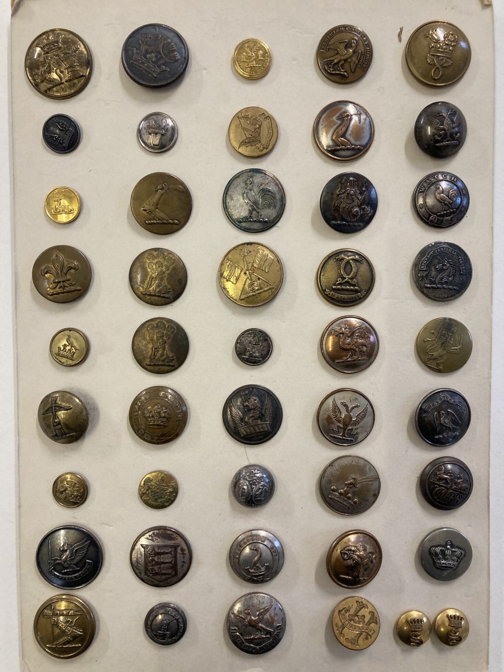 Lot 665 - Livery Buttons. A collection of