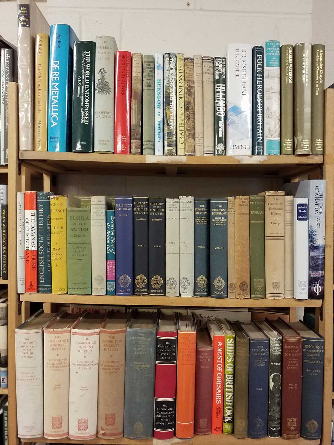 Lot 460 - History. A large collection of modern