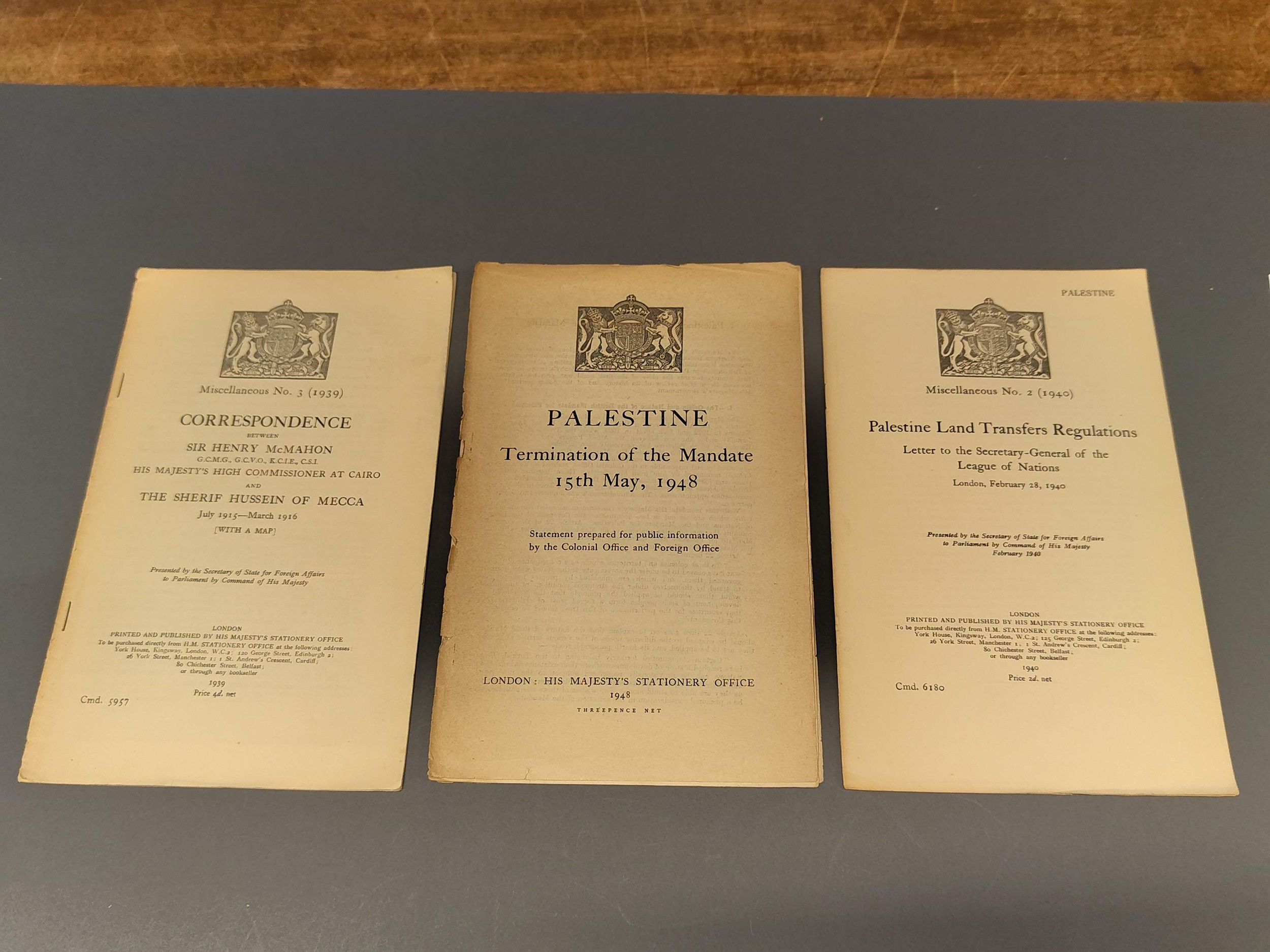 Lot 35 - Palestine and the Middle-East. Palestine