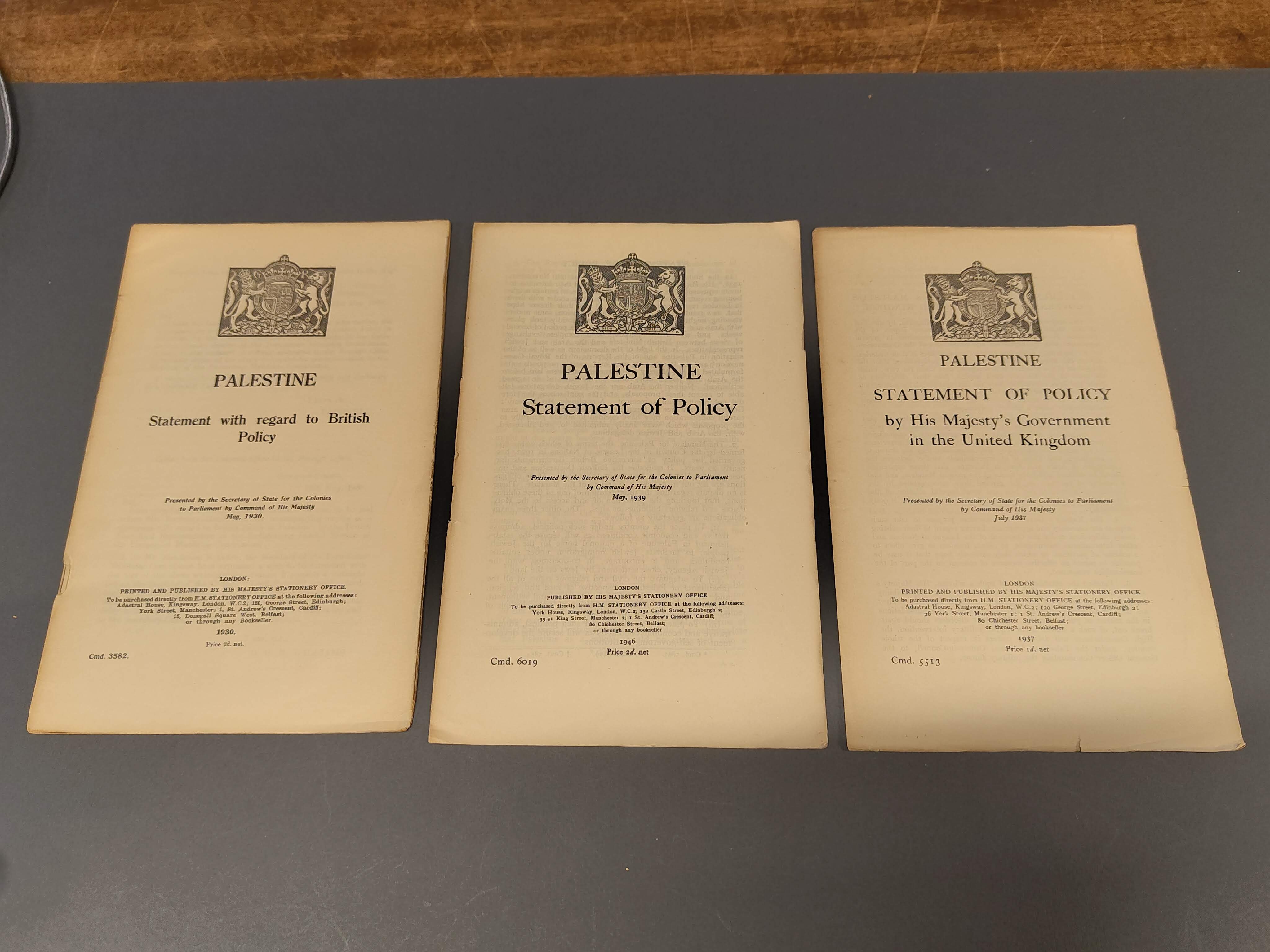 Lot 35 - Palestine and the Middle-East. Palestine