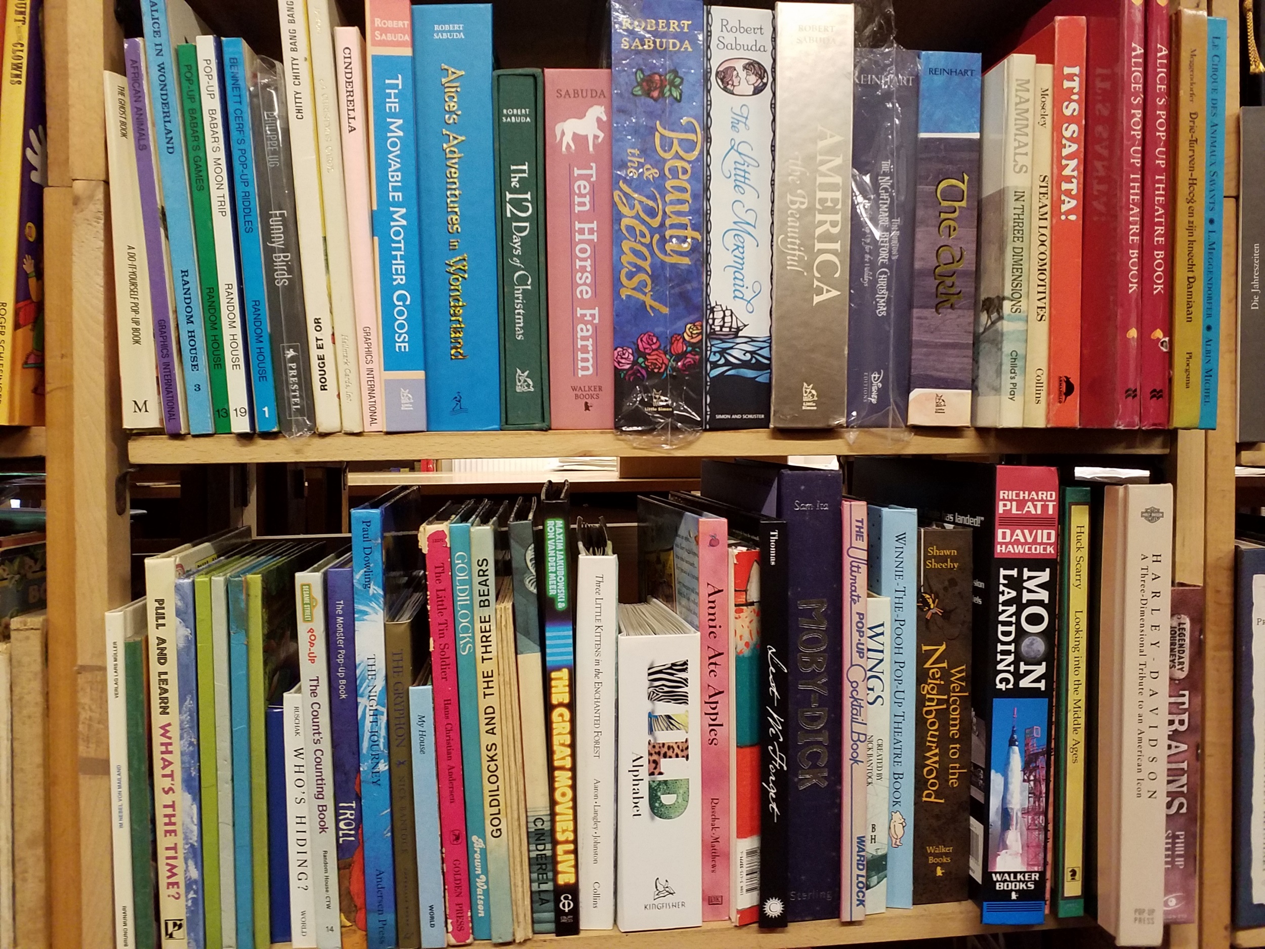 Lot 414 - Pop-Up Books. A large collection of modern