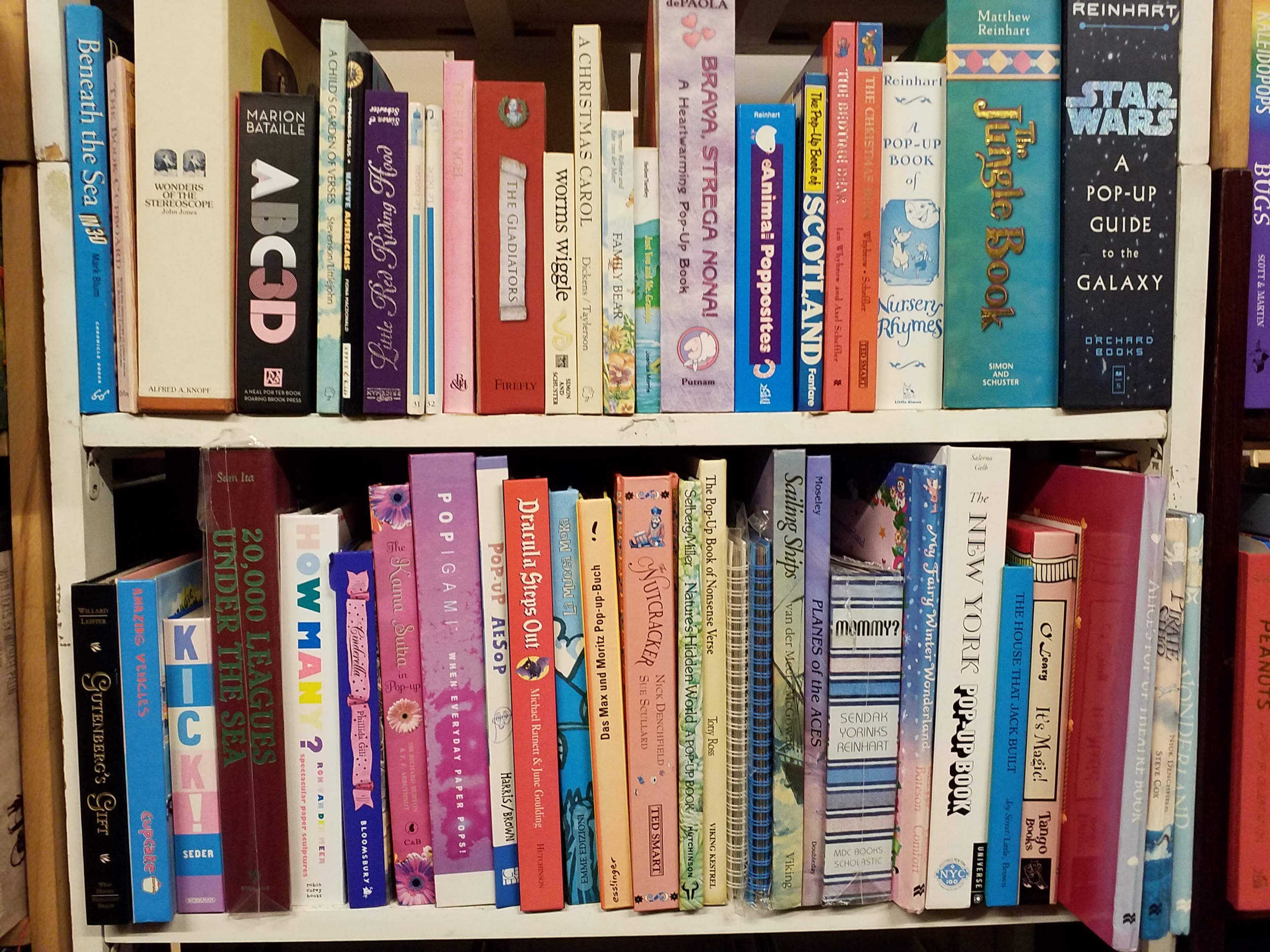 Lot 416 - Pop-Up Books. A large collection of modern