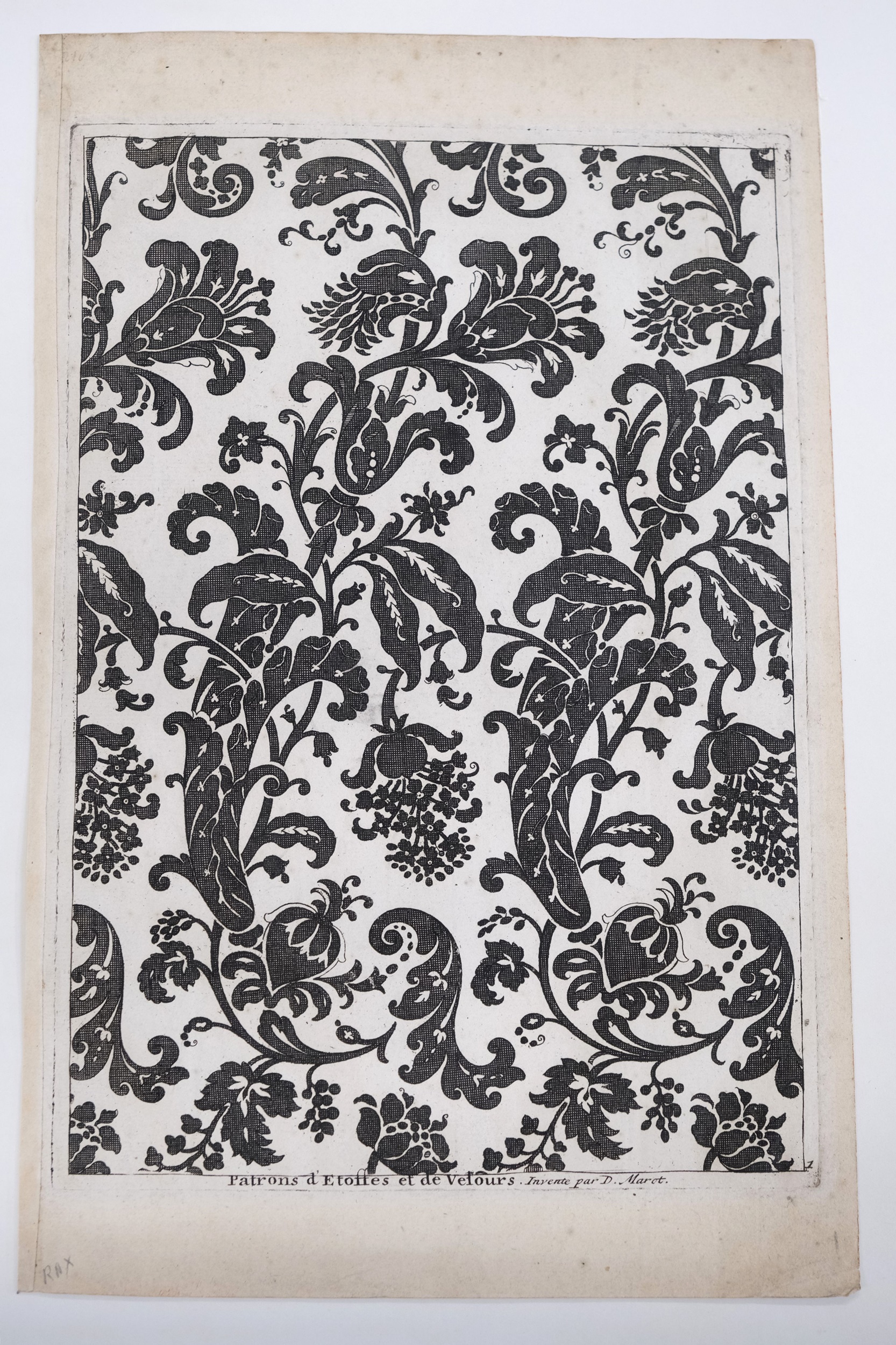 Lot 16 - Marot (Daniel, 1661-1752). Patrons d'étoffes
