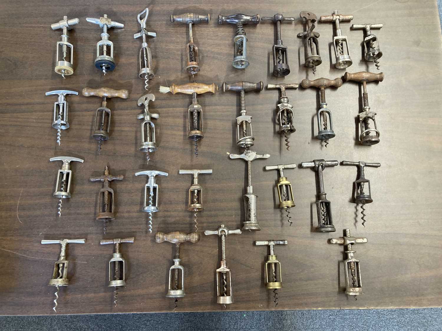 Lot 712 - Corkscrews. A collection of corkscrews