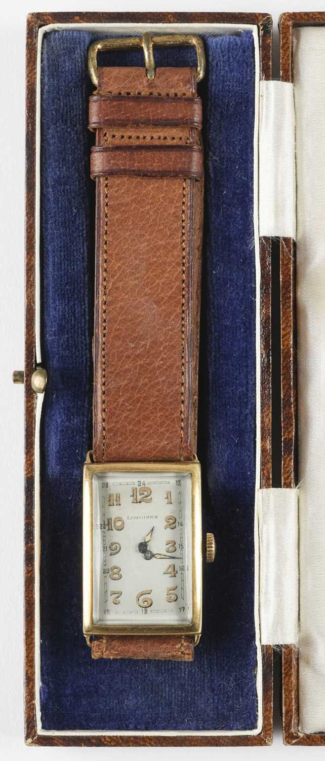 Lot 802 - Longines. An art deco gents 18ct gold