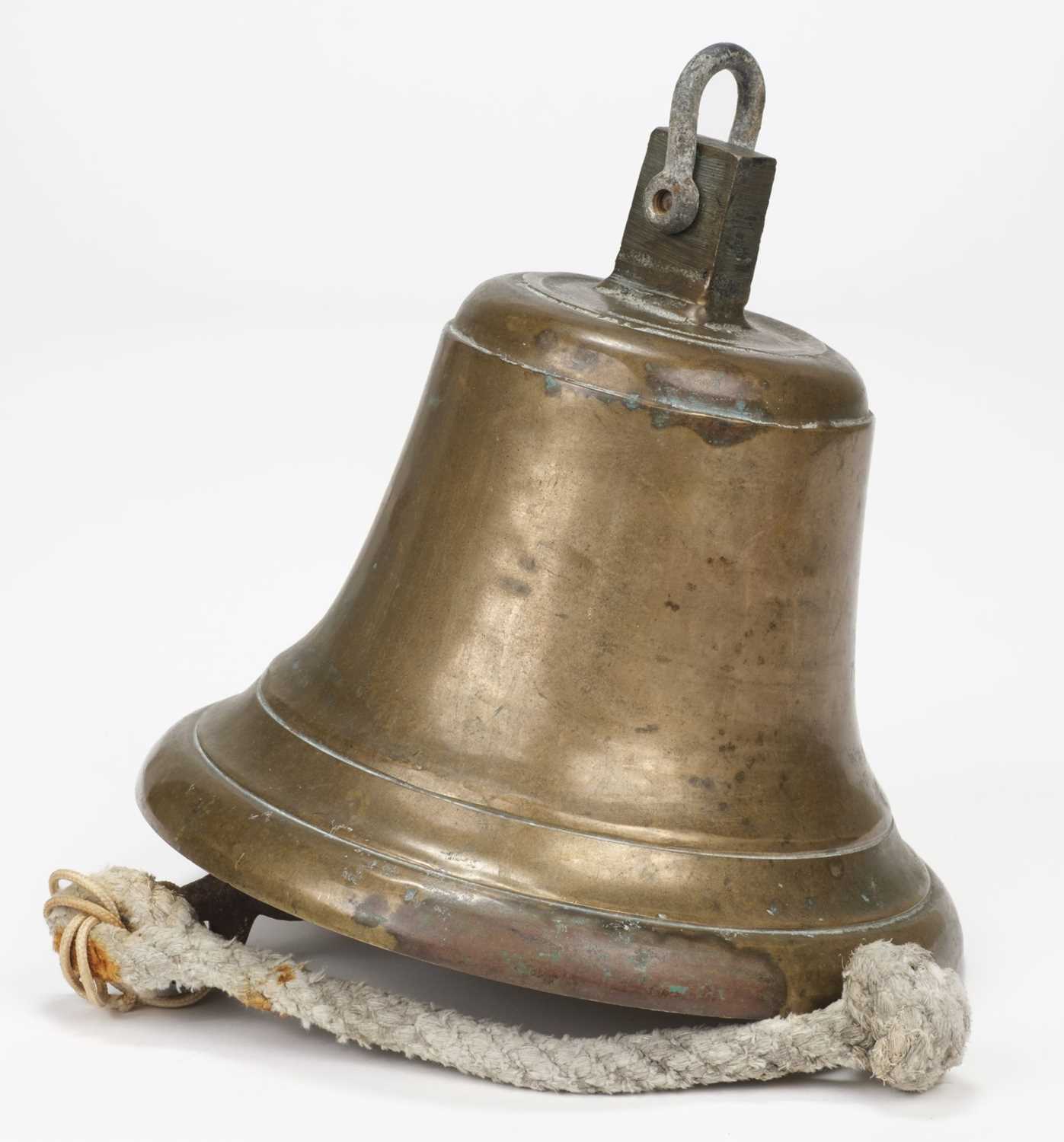 Lot 735 - Ship's Bell. An Edwardian bronze ship's bell