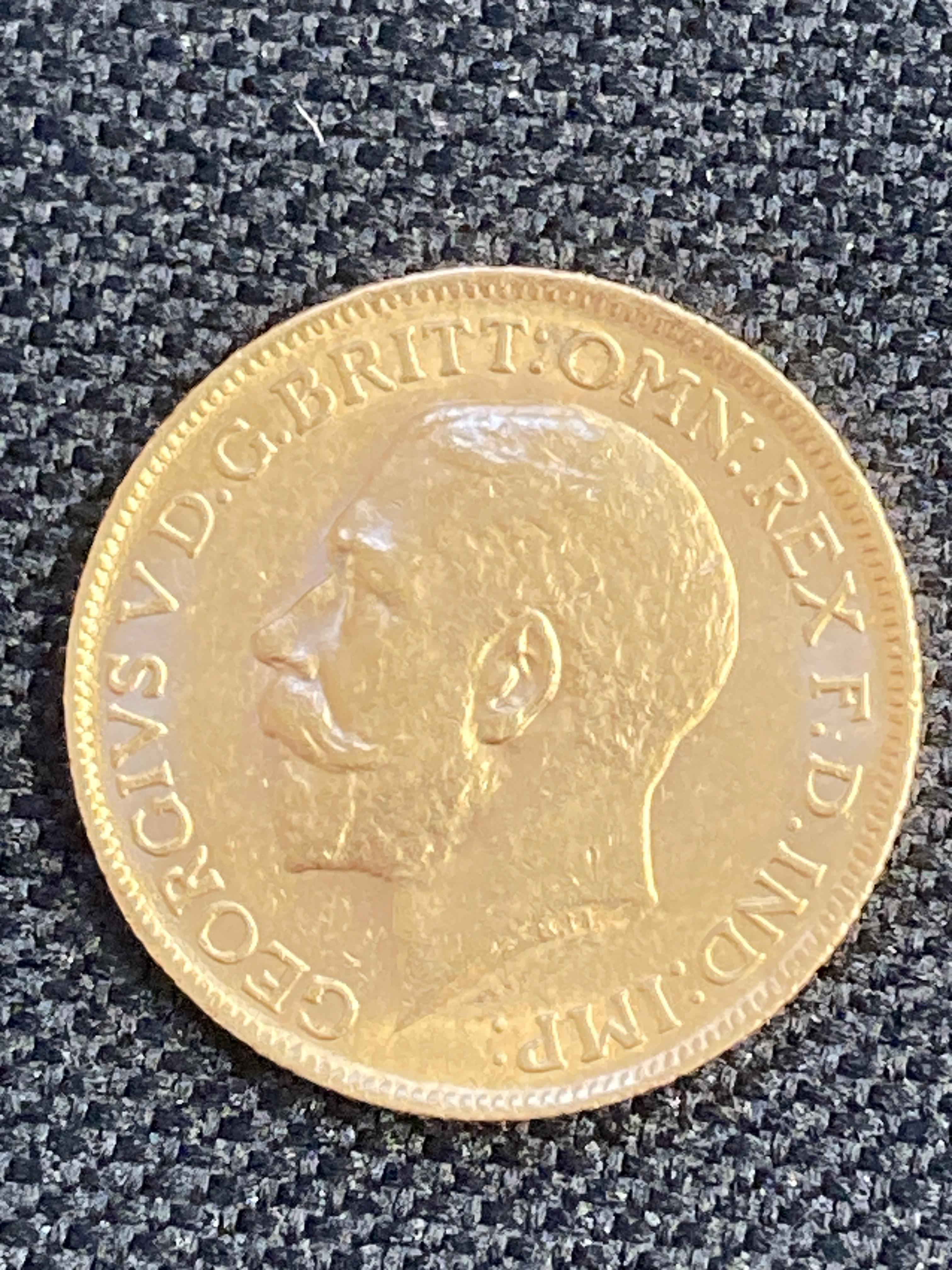 Lot 830 - Sovereign. George V Gold Sovereign, 1913,