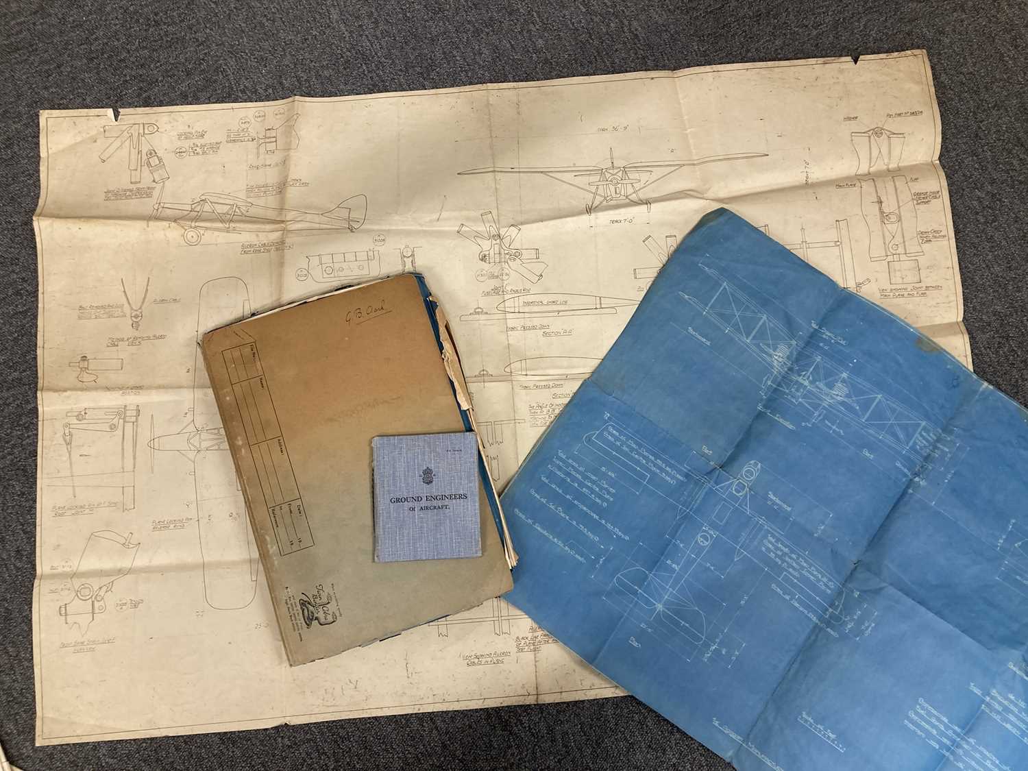 Lot 345 - Civil Aviation. An archive of aircraft plans,