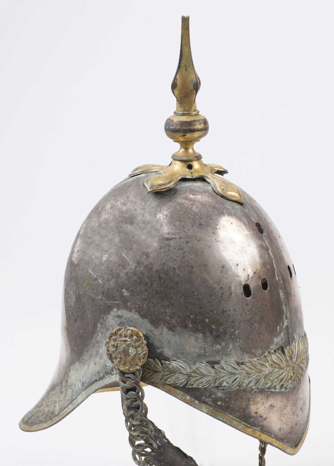 Lot 277 - Helmets. A Victorian 1870 pattern Albert