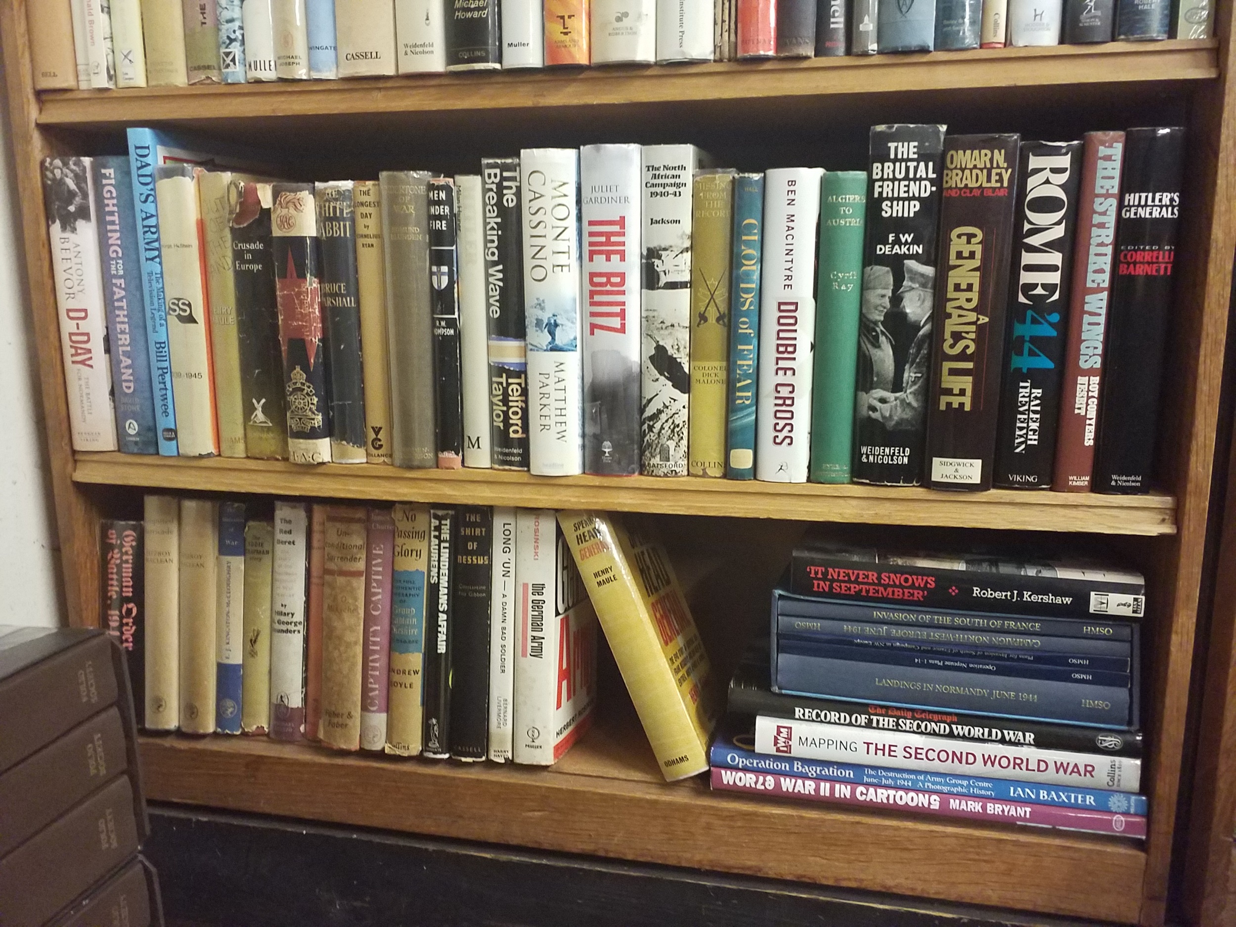 Lot 412 - World War II. A large collection of mid-20th