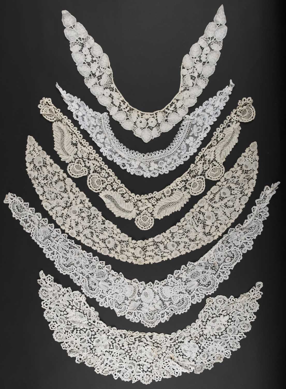 Lot 542 - Lace. A large collection of collars, 19th