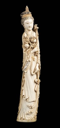 Lot 321 - Ivory Figure.